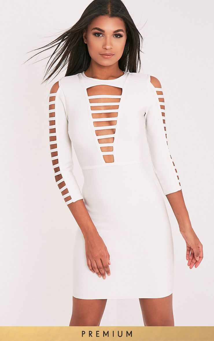 Prom Dresses | Pretty Formal Dresses | PrettyLittleThing