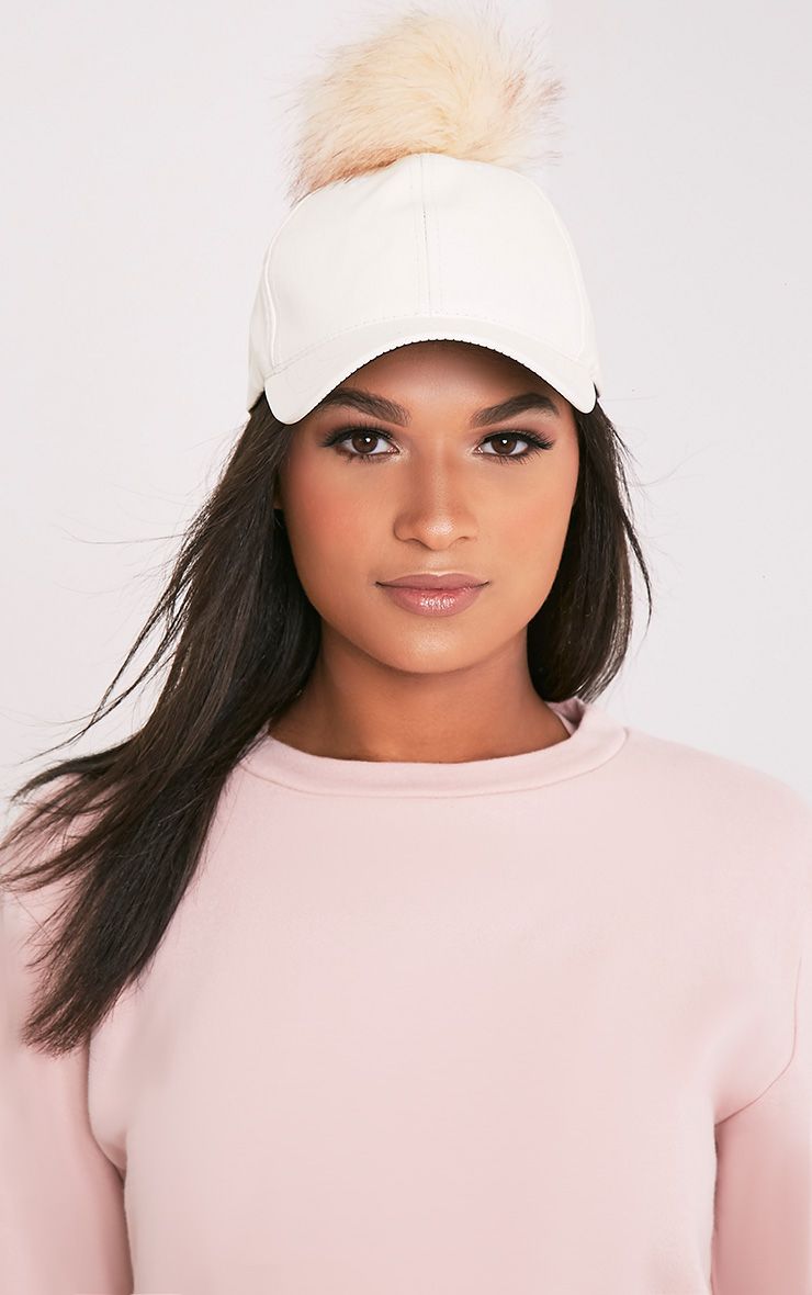 Women's Hats | Women's Clothing Accessories | PrettyLittleThing