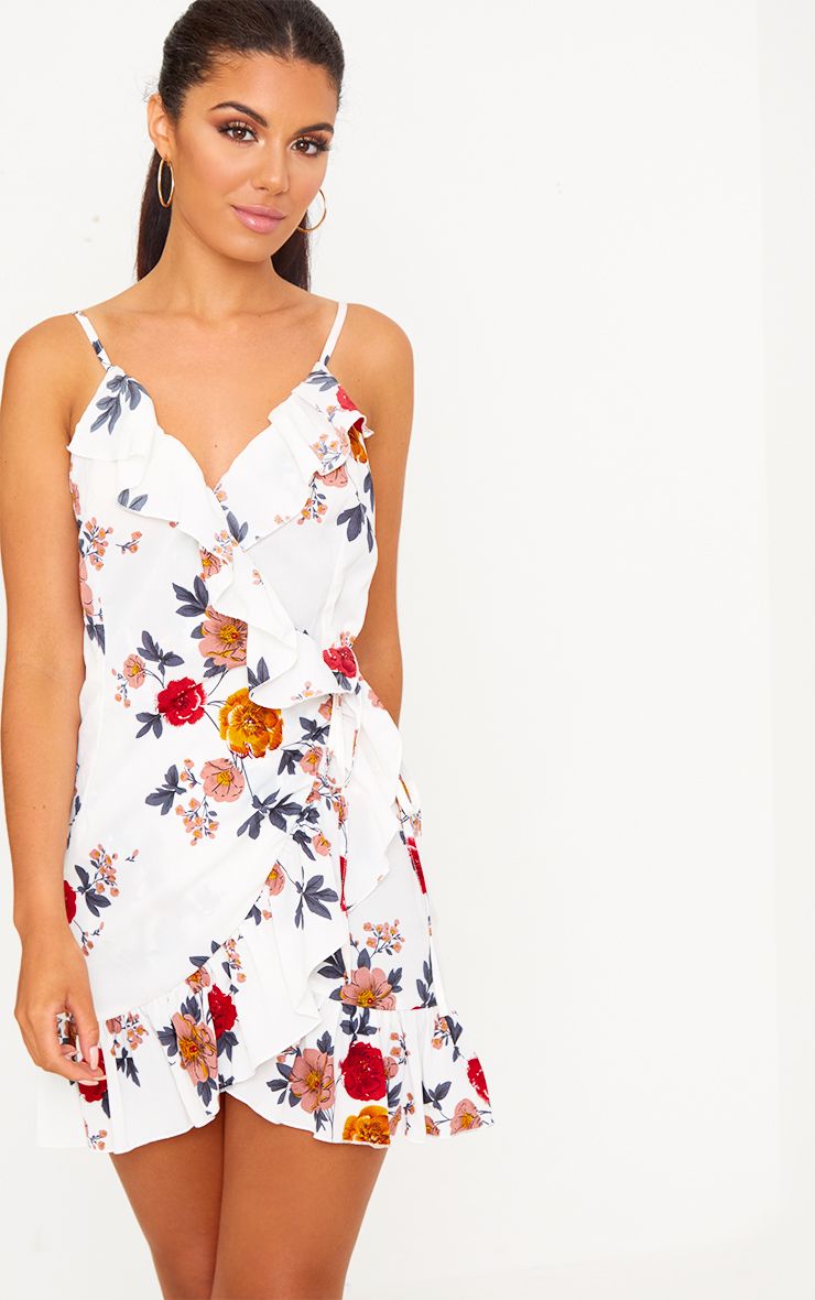 Floral Dresses | Flowery Print Dress | PrettyLittleThing